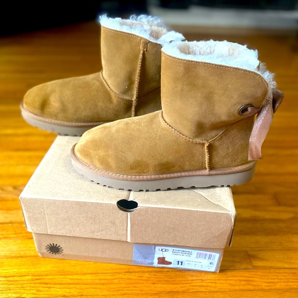 UGG | Shoes | Ugg Bailey Bow Mini Boots | Poshmark
